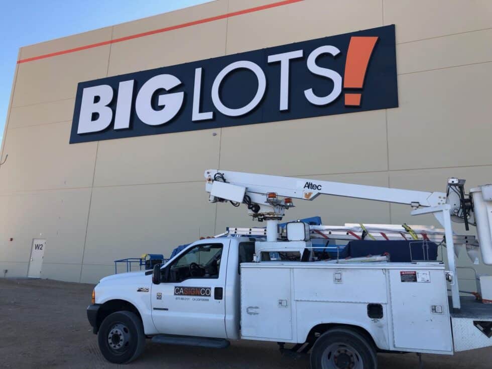 Best Material for Outdoor Signs | California Sign Co